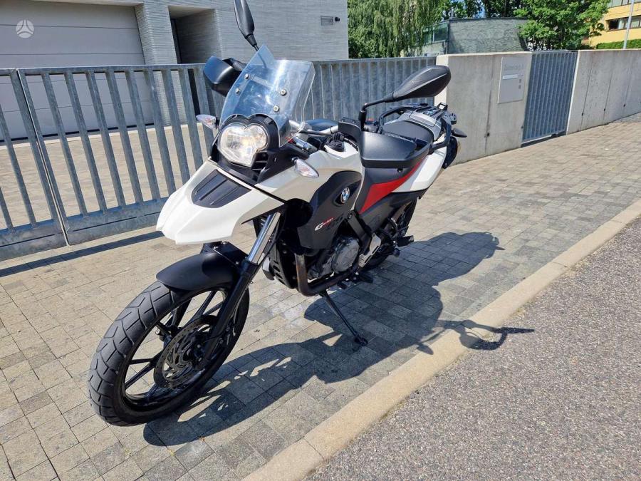 BMW G 650GS 2015 in Kaunas, with an engine capacity of 0.65 L and mileage of 12 thousand km for 3450 €, photo 1 on AUTOMOTO.COM.LV