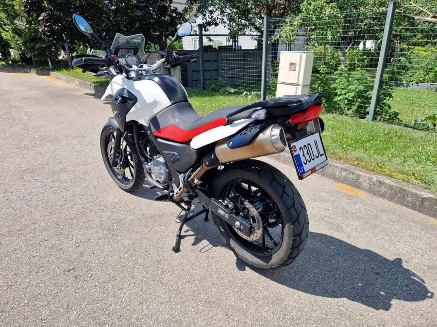 BMW G 650GS 2015 in Kaunas, with an engine capacity of 0.65 L and mileage of 12 thousand km for 3450 €, photo 14 on AUTOMOTO.COM.LV