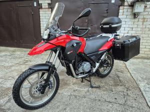 Red BMW G 650GS 2011 in Alytus, with an engine capacity of 0.65 L and mileage of 23 thousand km for 3650 €, photo 3 on AUTOMOTO.COM.LV