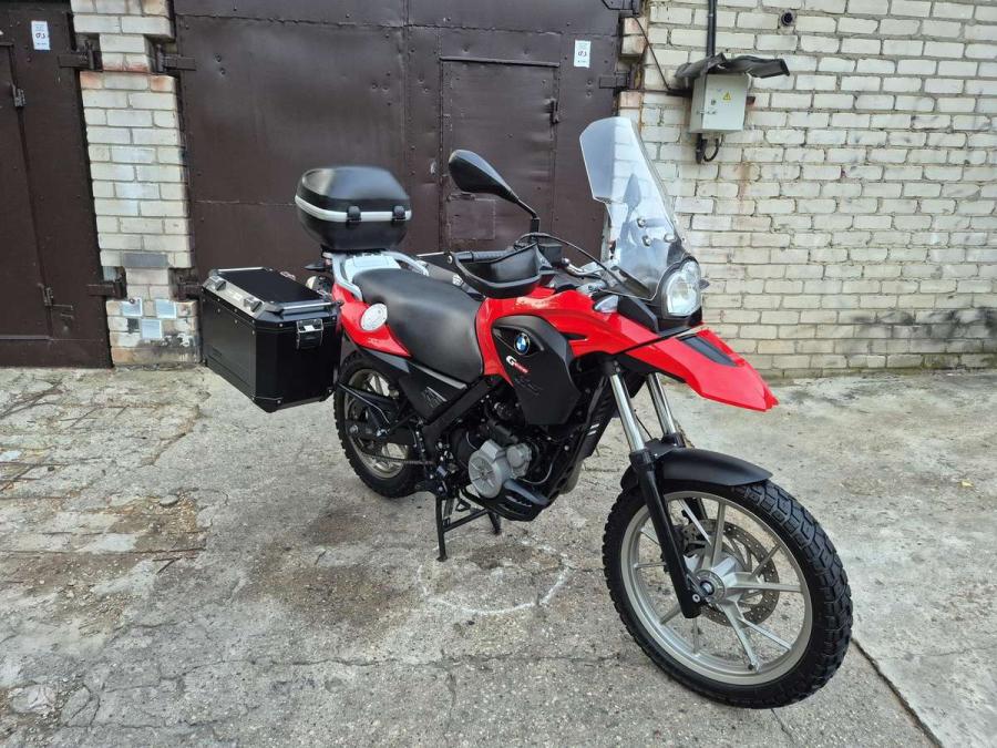 Red BMW G 650GS 2011 in Alytus, with an engine capacity of 0.65 L and mileage of 23 thousand km for 3650 €, photo 4 on AUTOMOTO.COM.LV