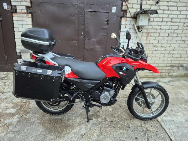 Red BMW G 650GS 2011 in Alytus, with an engine capacity of 0.65 L and mileage of 23 thousand km for 3650 €, photo 5 on AUTOMOTO.COM.LV