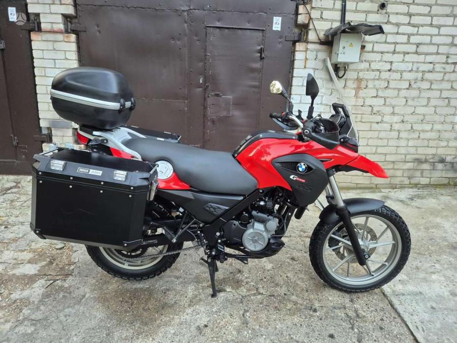 Red BMW G 650GS 2011 in Alytus, with an engine capacity of 0.65 L and mileage of 23 thousand km for 3650 €, photo 6 on AUTOMOTO.COM.LV