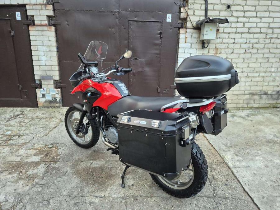Red BMW G 650GS 2011 in Alytus, with an engine capacity of 0.65 L and mileage of 23 thousand km for 3650 €, photo 8 on AUTOMOTO.COM.LV
