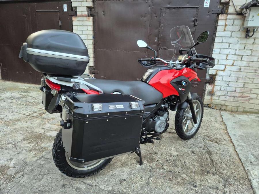 Red BMW G 650GS 2011 in Alytus, with an engine capacity of 0.65 L and mileage of 23 thousand km for 3650 €, photo 9 on AUTOMOTO.COM.LV