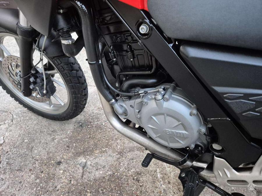Red BMW G 650GS 2011 in Alytus, with an engine capacity of 0.65 L and mileage of 23 thousand km for 3650 €, photo 12 on AUTOMOTO.COM.LV