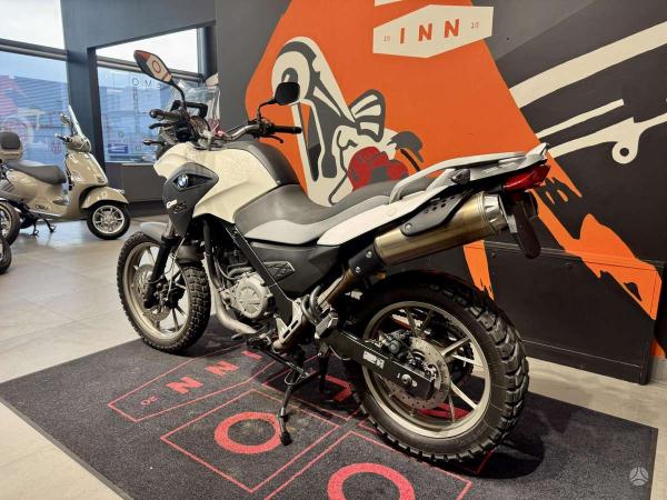 Balts BMW G 650GS 2012 Viļņa, ar dzinēja tilpumu 0.65 L un nobraukumu 39 tūkst. km par 3299 €, foto 5 vietnē AUTOMOTO.COM.LV