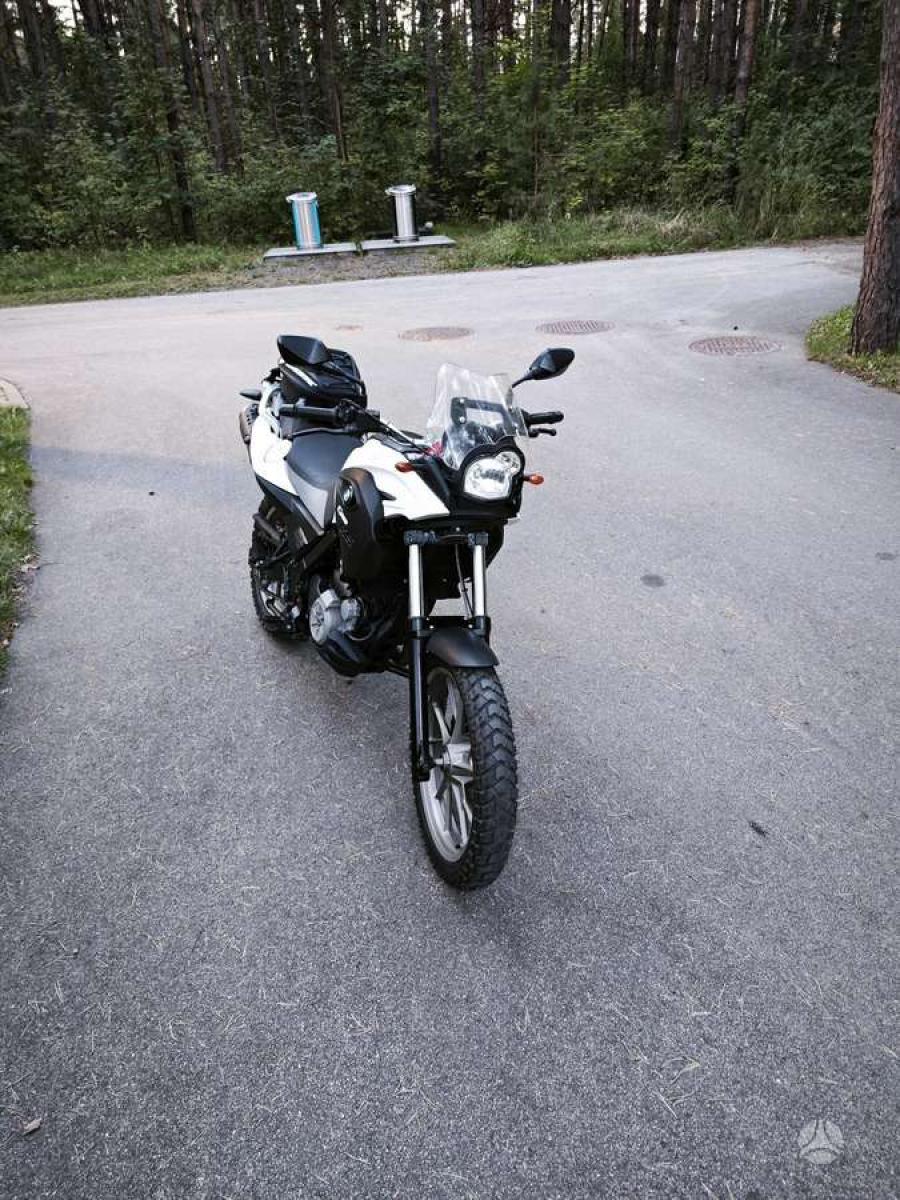 White BMW G 650GS 2014 in Vilnius, with an engine capacity of 0.65 L and mileage of 40 thousand km for 2900 €, photo 10 on AUTOMOTO.COM.LV
