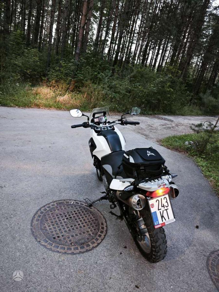 White BMW G 650GS 2014 in Vilnius, with an engine capacity of 0.65 L and mileage of 40 thousand km for 2900 €, photo 17 on AUTOMOTO.COM.LV