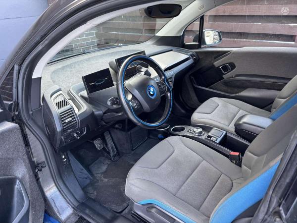 Melns BMW I3 2014 Viļņa, ar dzinēja tilpumu 0.65 L un nobraukumu 121 tūkst. km par 9900 €, foto 2 vietnē AUTOMOTO.COM.LV
