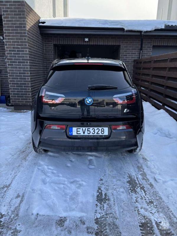 Melns BMW I3 2014 Viļņa, ar dzinēja tilpumu 0.65 L un nobraukumu 121 tūkst. km par 9900 €, foto 8 vietnē AUTOMOTO.COM.LV