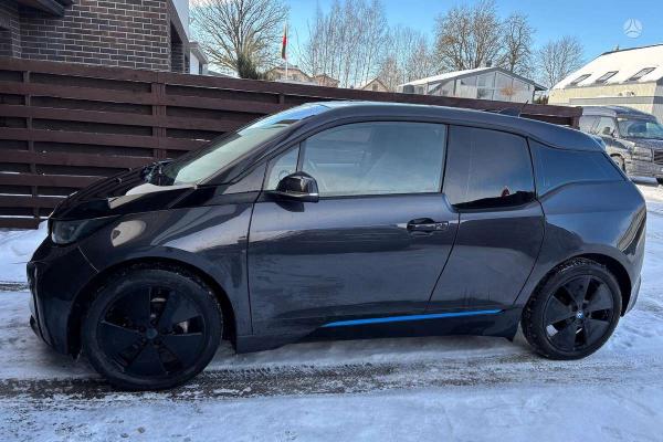 Melns BMW I3 2014 Viļņa, ar dzinēja tilpumu 0.65 L un nobraukumu 121 tūkst. km par 9900 €, foto 10 vietnē AUTOMOTO.COM.LV