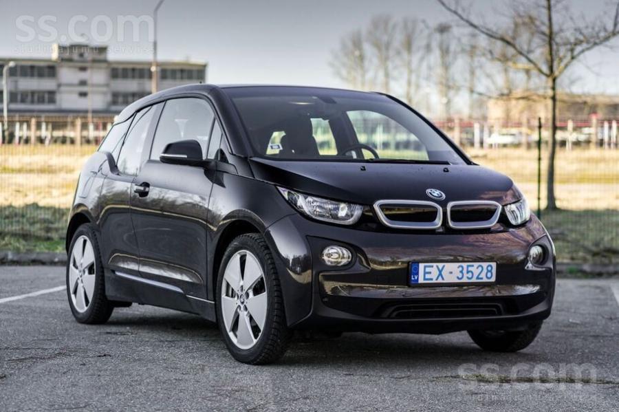 Black BMW I3 2015 in Riga, with an engine capacity of 0.00 L and mileage of 0 thousand km for 10200 €, photo 1 on AUTOMOTO.COM.LV