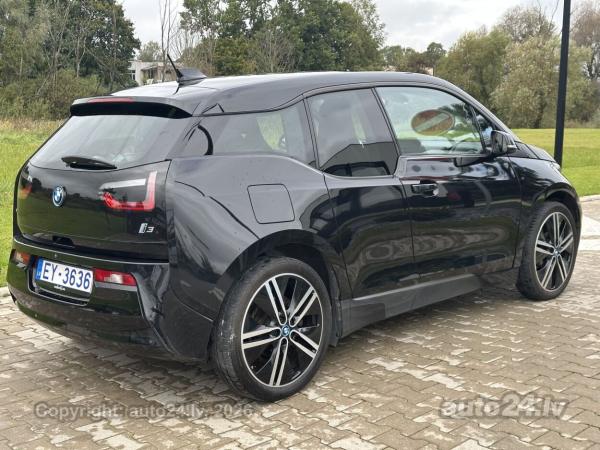 Melns BMW I3 2017 Rīga, ar dzinēja tilpumu 0.00 L un nobraukumu 115 tūkst. km par 14490 €, foto 4 vietnē AUTOMOTO.COM.LV