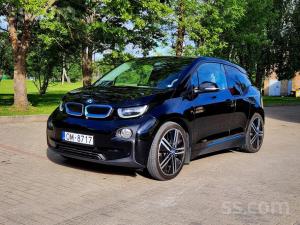Black BMW I3 2017 in Jelgava, with an engine capacity of 0.00 L and mileage of 112 thousand km for 13000 €, photo 1 on AUTOMOTO.COM.LV