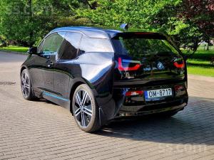 Black BMW I3 2017 in Jelgava, with an engine capacity of 0.00 L and mileage of 112 thousand km for 13000 €, photo 5 on AUTOMOTO.COM.LV