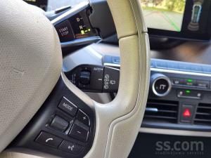Black BMW I3 2017 in Jelgava, with an engine capacity of 0.00 L and mileage of 112 thousand km for 13000 €, photo 10 on AUTOMOTO.COM.LV