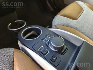 Black BMW I3 2017 in Jelgava, with an engine capacity of 0.00 L and mileage of 112 thousand km for 13000 €, photo 12 on AUTOMOTO.COM.LV