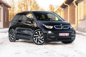 Melns BMW I3 2017 Jelgava, ar dzinēja tilpumu 0.00 L un nobraukumu 52 tūkst. km par 13900 €, foto 3 vietnē AUTOMOTO.COM.LV