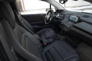 Melns BMW I3 2017 Jelgava, ar dzinēja tilpumu 0.00 L un nobraukumu 52 tūkst. km par 13900 €, foto 11 vietnē AUTOMOTO.COM.LV