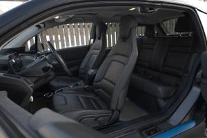 Melns BMW I3 2017 Jelgava, ar dzinēja tilpumu 0.00 L un nobraukumu 52 tūkst. km par 13900 €, foto 15 vietnē AUTOMOTO.COM.LV