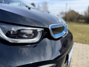 Melns BMW I3 2017 Rīga, ar dzinēja tilpumu 0.10 L un nobraukumu 79 tūkst. km par 13400 €, foto 3 vietnē AUTOMOTO.COM.LV