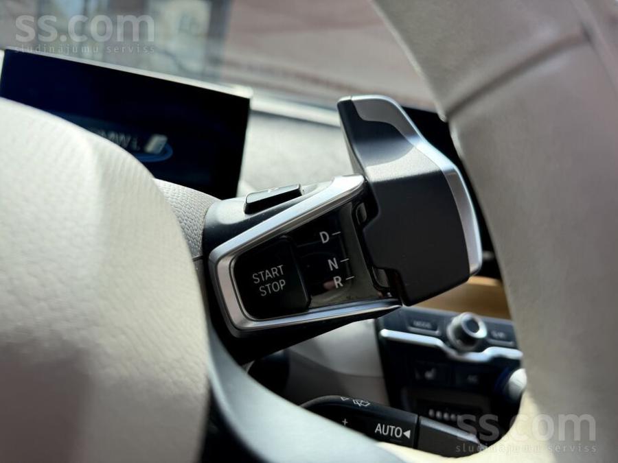 Melns BMW I3 2017 Rīga, ar dzinēja tilpumu 0.10 L un nobraukumu 79 tūkst. km par 13400 €, foto 5 vietnē AUTOMOTO.COM.LV