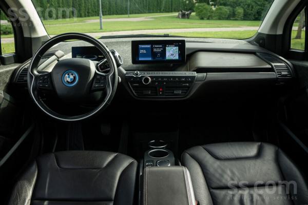 Melns BMW I3 2017 Jelgava, ar dzinēja tilpumu 0.00 L un nobraukumu 92 tūkst. km par 14100 €, foto 9 vietnē AUTOMOTO.COM.LV