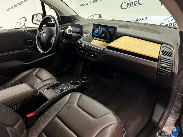 Black BMW I3 2017 in Vilnius, with an engine capacity of 0.00 L and mileage of 152 thousand km for 9400 €, photo 9 on AUTOMOTO.COM.LV