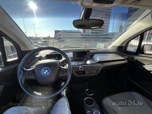 Black BMW I3 2018 in Riga, with an engine capacity of 0.00 L and mileage of 84 thousand km for 12900 €, photo 7 on AUTOMOTO.COM.LV
