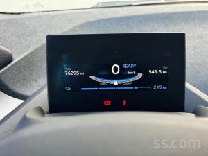 Black BMW I3 2019 in Riga, with an engine capacity of 0.00 L and mileage of 76 thousand km for 17590 €, photo 10 on AUTOMOTO.COM.LV