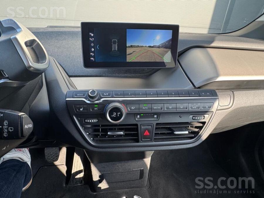 Black BMW I3 2019 in Riga, with an engine capacity of 0.00 L and mileage of 76 thousand km for 17590 €, photo 12 on AUTOMOTO.COM.LV