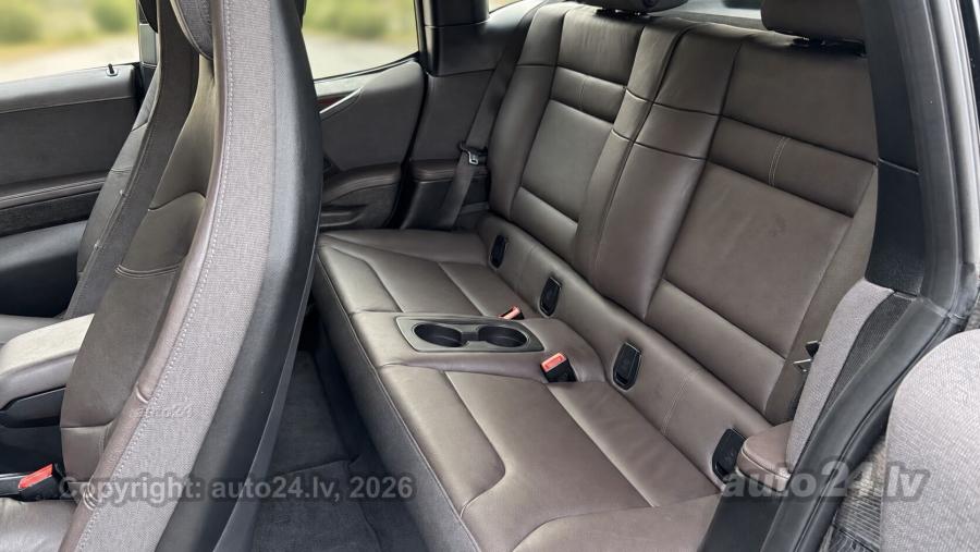 Черный БМВ И3 2019 в Таллин, объемом двигателя 0.00 л и пробегом 94 тыс. км за 21700 €, фото 10 на AUTOMOTO.COM.LV