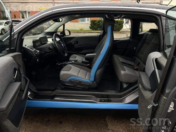 Melns BMW I3 2020 Rīga, ar dzinēja tilpumu 0.00 L un nobraukumu 34 tūkst. km par 17550 €, foto 9 vietnē AUTOMOTO.COM.LV