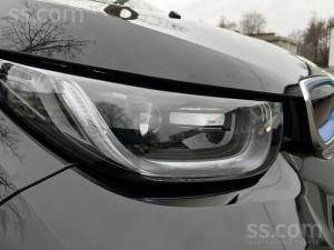 Black BMW I3 2020 in Riga, with an engine capacity of 0.00 L and mileage of 34 thousand km for 17750 €, photo 21 on AUTOMOTO.COM.LV