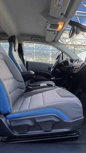 Melns BMW I3 2020 Rīga, ar dzinēja tilpumu 0.00 L un nobraukumu 40 tūkst. km par 18400 €, foto 12 vietnē AUTOMOTO.COM.LV