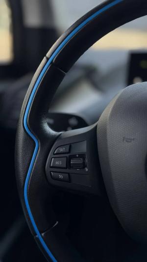 Melns BMW I3 2020 Rīga, ar dzinēja tilpumu 0.00 L un nobraukumu 40 tūkst. km par 18400 €, foto 16 vietnē AUTOMOTO.COM.LV