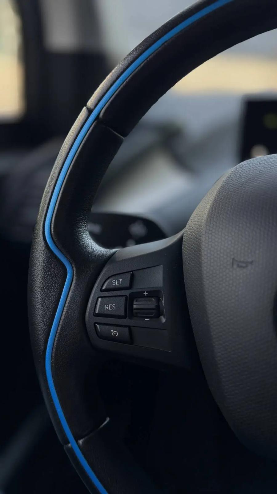 Melns BMW I3 2020 Rīga, ar dzinēja tilpumu 0.00 L un nobraukumu 40 tūkst. km par 18400 €, foto 16 vietnē AUTOMOTO.COM.LV