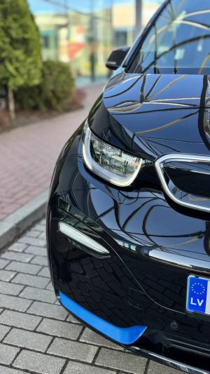 Melns BMW I3 2020 Rīga, ar dzinēja tilpumu 0.00 L un nobraukumu 40 tūkst. km par 18400 €, foto 30 vietnē AUTOMOTO.COM.LV
