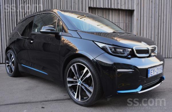 Melns BMW I3 2022 Rīga, ar dzinēja tilpumu 0.00 L un nobraukumu 21 tūkst. km par 19999 €, foto 1 vietnē AUTOMOTO.COM.LV