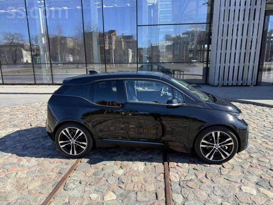 Melns BMW I3 2022 Rīga, ar dzinēja tilpumu 0.00 L un nobraukumu 21 tūkst. km par 19800 €, foto 31 vietnē AUTOMOTO.COM.LV