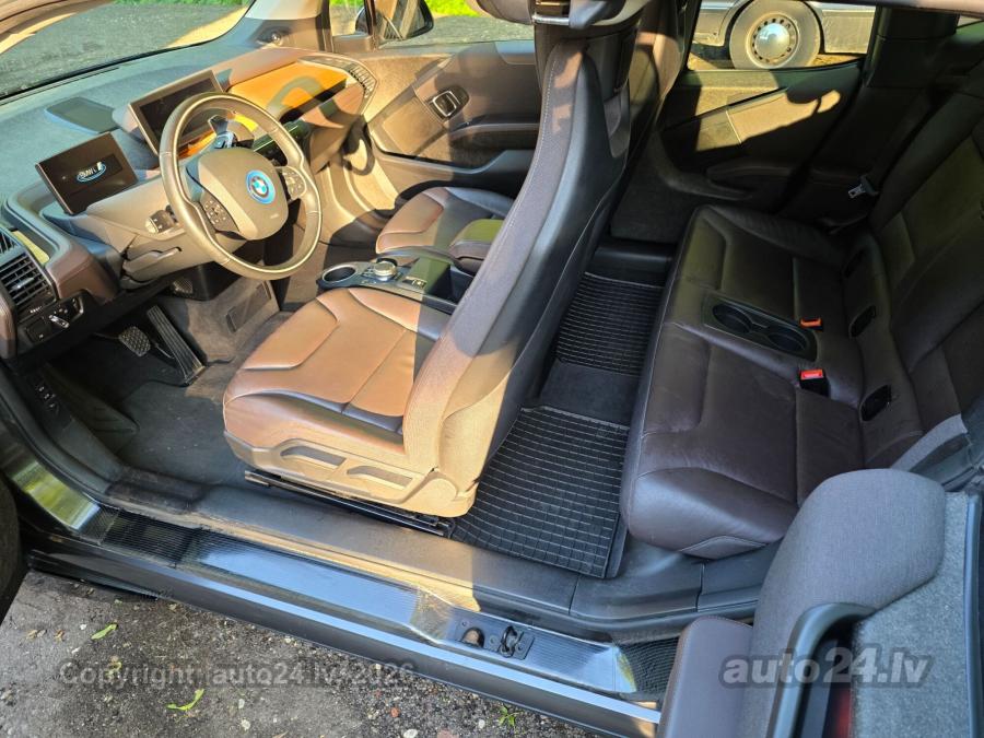 Черный БМВ И3 2019 в Таллин, объемом двигателя 0.00 л и пробегом 65 тыс. км за 19000 €, фото 5 на AUTOMOTO.COM.LV