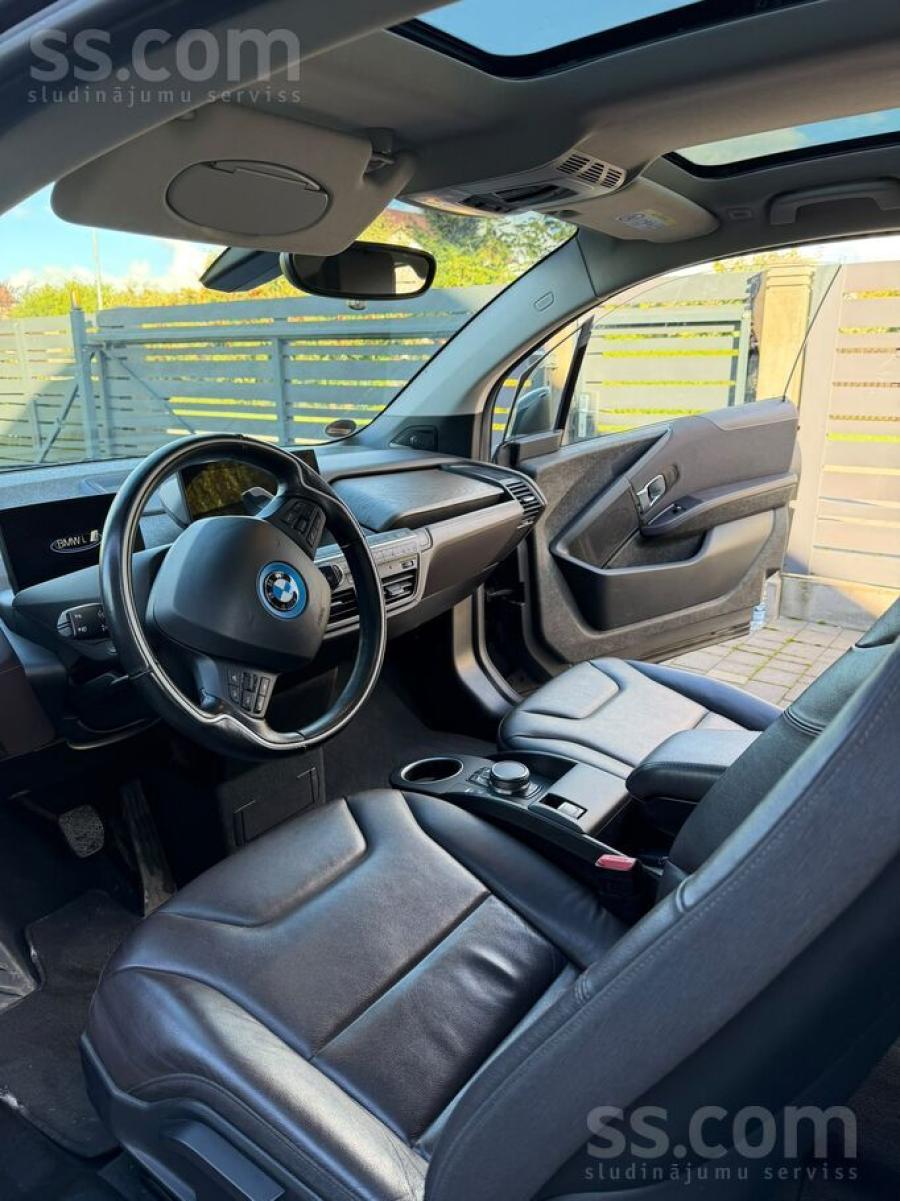 Melns BMW I3 2019 Rīga, ar dzinēja tilpumu 0.00 L un nobraukumu 80 tūkst. km par 16500 €, foto 5 vietnē AUTOMOTO.COM.LV