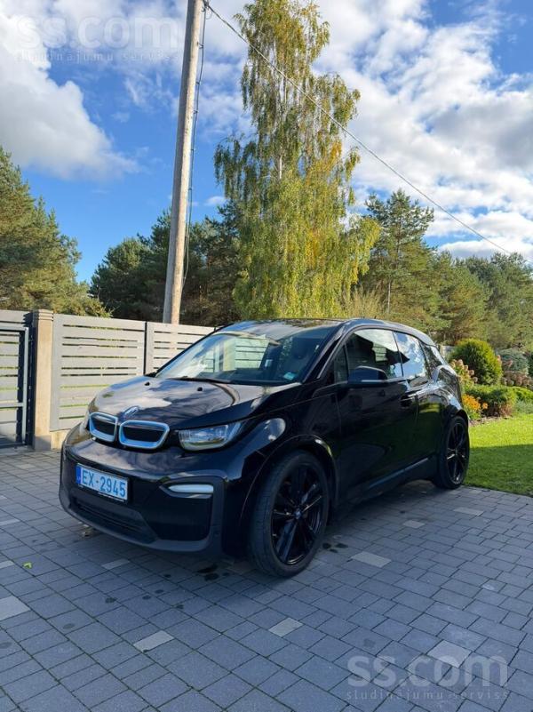 Black BMW I3 2019 in Riga, with an engine capacity of 0.00 L and mileage of 80 thousand km for 16500 €, photo 8 on AUTOMOTO.COM.LV