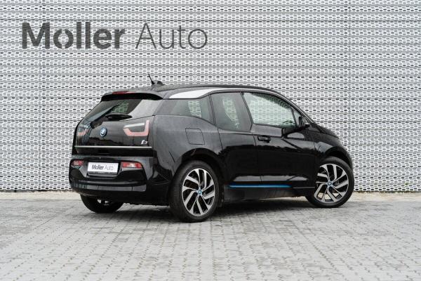 Melns BMW I3 2021 Mārupe, ar dzinēja tilpumu 0.00 L un nobraukumu 56 tūkst. km par 18000 €, foto 5 vietnē AUTOMOTO.COM.LV