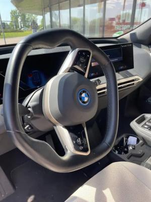 Blue BMW I3 2022 in Riga, with an engine capacity of 0.00 L and mileage of 15 thousand km for 79990 €, photo 16 on AUTOMOTO.COM.LV