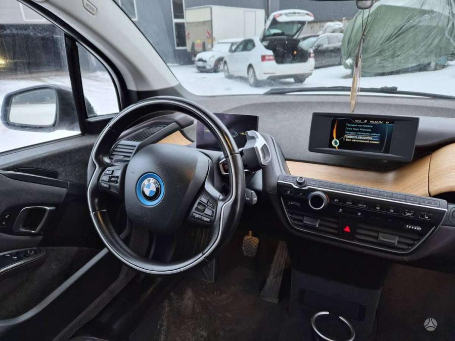 Zils BMW I3 2014 Viļņa, ar dzinēja tilpumu 0.70 L un nobraukumu 140 tūkst. km par 7900 €, foto 11 vietnē AUTOMOTO.COM.LV