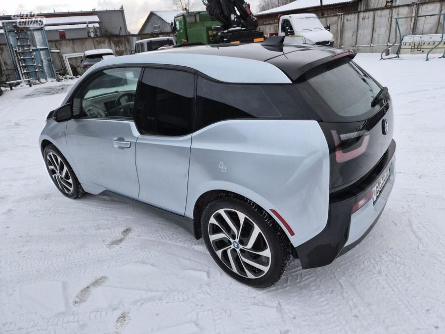 Blue BMW I3 2014 in Vilnius, with an engine capacity of 0.70 L and mileage of 140 thousand km for 7900 €, photo 5 on AUTOMOTO.COM.LV