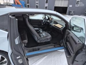 Blue BMW I3 2014 in Vilnius, with an engine capacity of 0.70 L and mileage of 140 thousand km for 7900 €, photo 8 on AUTOMOTO.COM.LV
