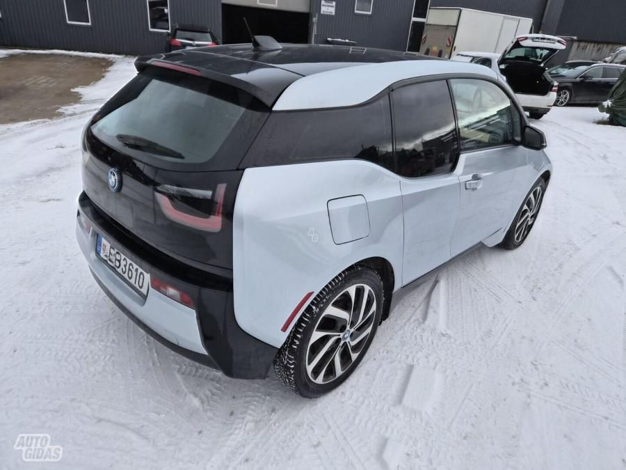 Blue BMW I3 2014 in Vilnius, with an engine capacity of 0.70 L and mileage of 140 thousand km for 7500 €, photo 4 on AUTOMOTO.COM.LV