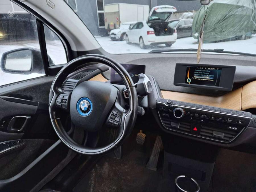 Blue BMW I3 2014 in Vilnius, with an engine capacity of 0.70 L and mileage of 140 thousand km for 7500 €, photo 11 on AUTOMOTO.COM.LV